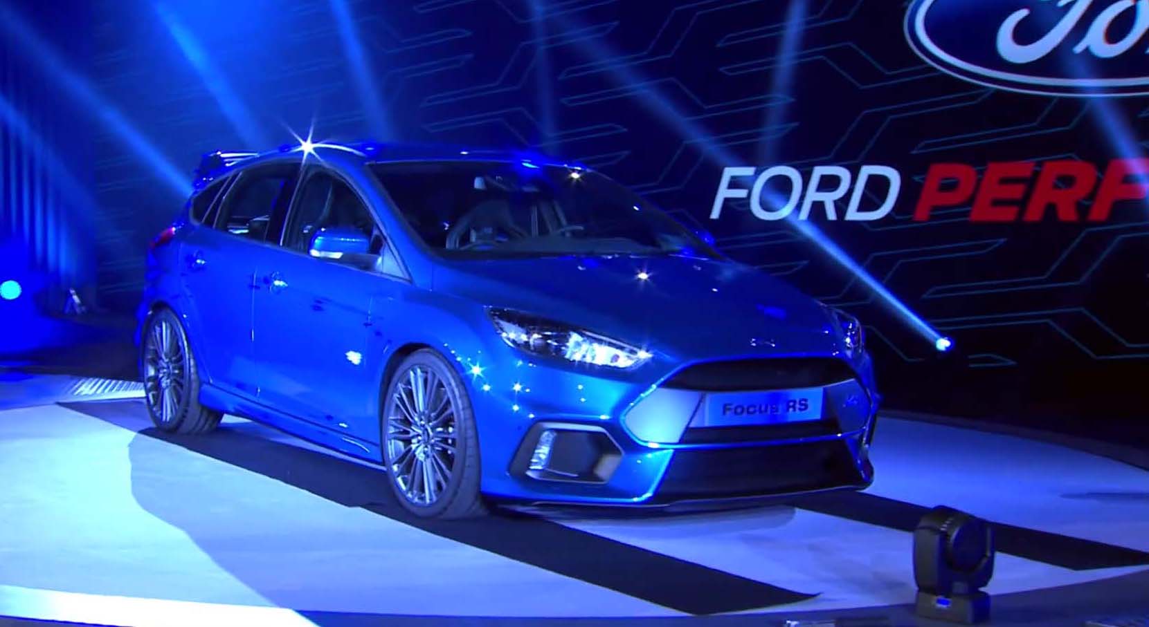 KEN BLOCK vs NEW FOCUS RS - www.motorshock.com